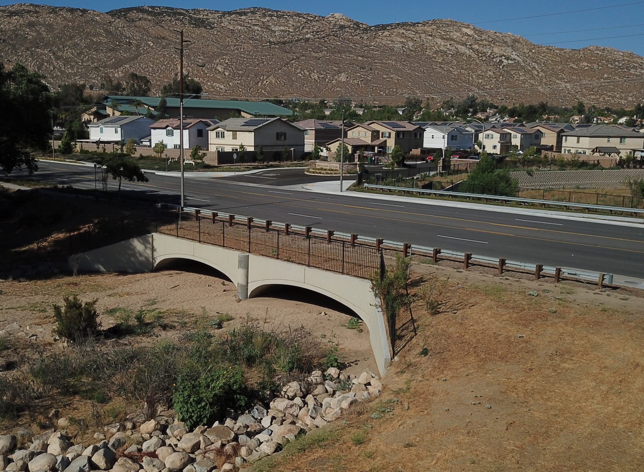 Precast Arch Installation Sequence - SPECS